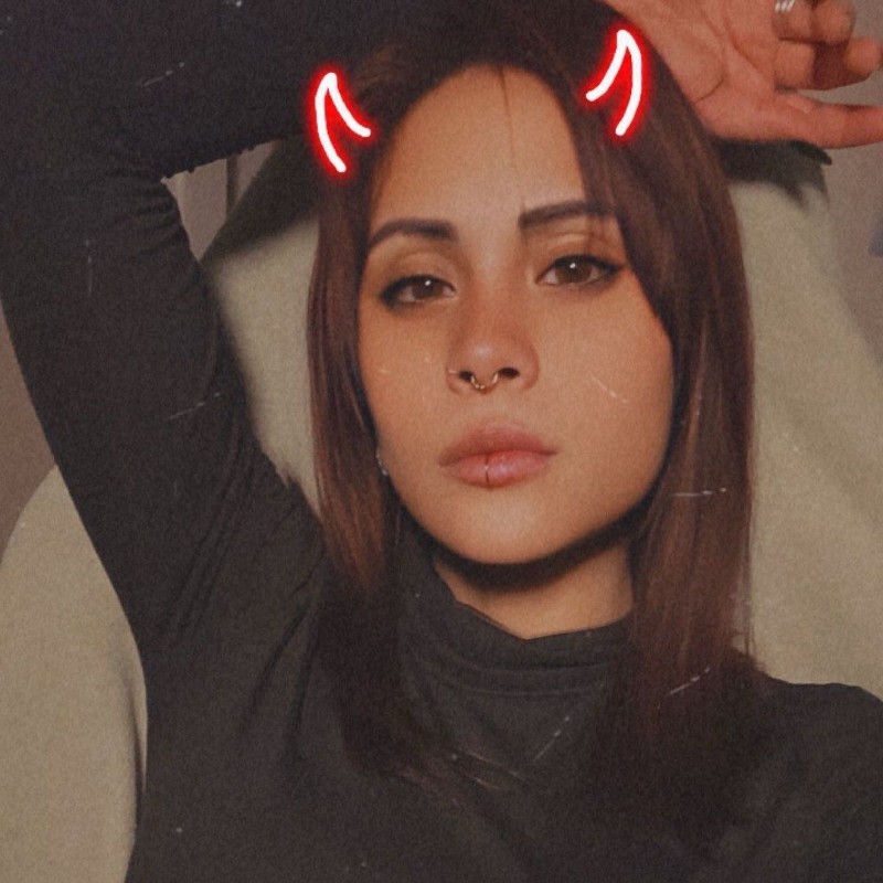 Skyllene (@lethal_witch) | Snapchat Stories, Spotlight & Lenses