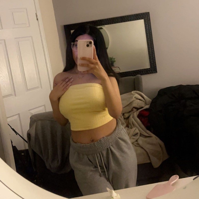 Lexi💞 (@lexiii.111) | Snapchat Stories, Spotlight & Lenses