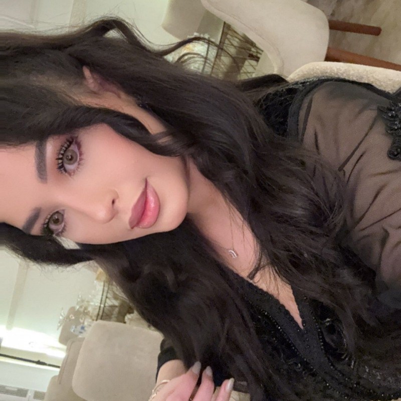 LO • 🪽 (@lhh142) | Snapchat Stories, Spotlight & Lenses