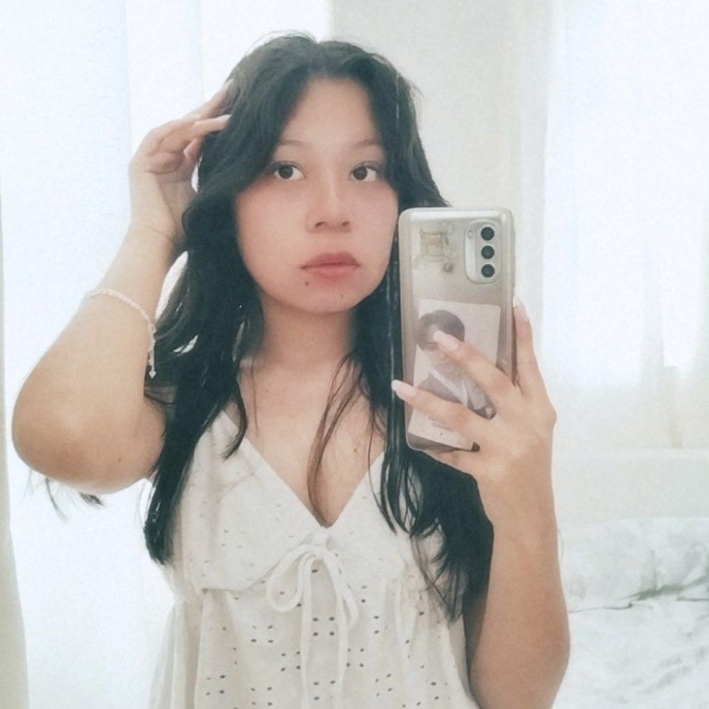 Lia Martinez (@liacmm_1301) | Snapchat Stories, Spotlight & Lenses