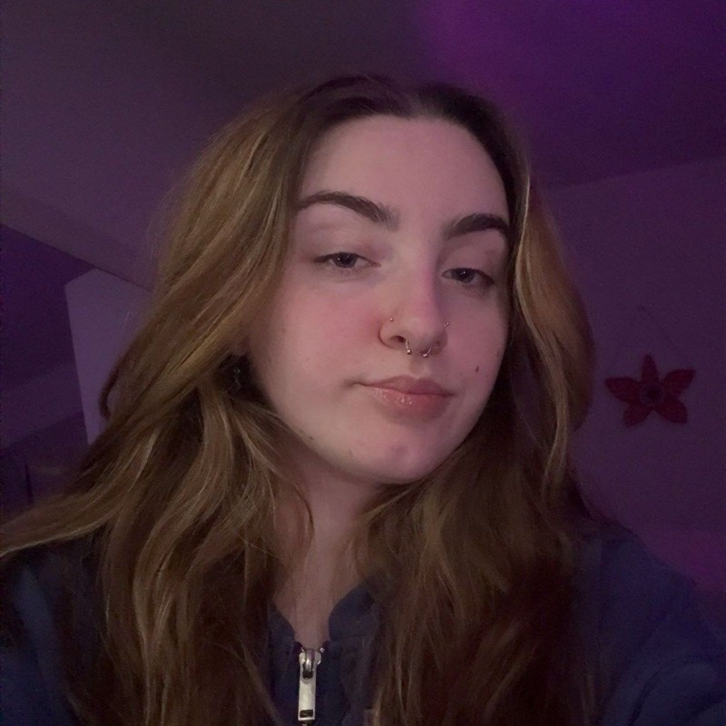 Cass (@lifeofcassie) | Snapchat Stories, Spotlight & Lenses