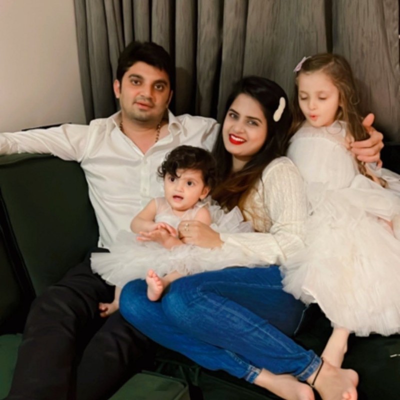 Divya Shah(@lifewidbaby) | เรื่องราว Snapchat ตลอดจน Spotlight และเลนส์