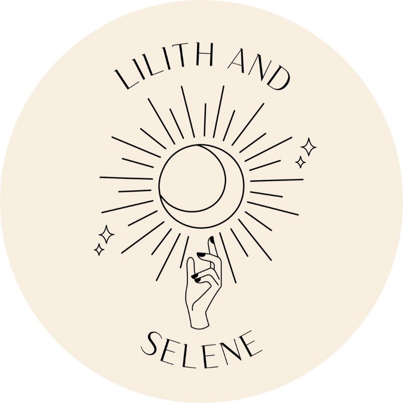 Lilith And Selene Lilithandselene Snapchat Stories Spotlight And Lenses