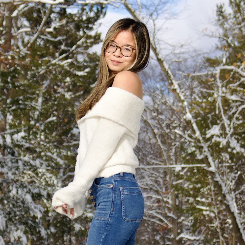 lillian andrews (@lillianandrews) | Snapchat Stories, Spotlight & Lenses
