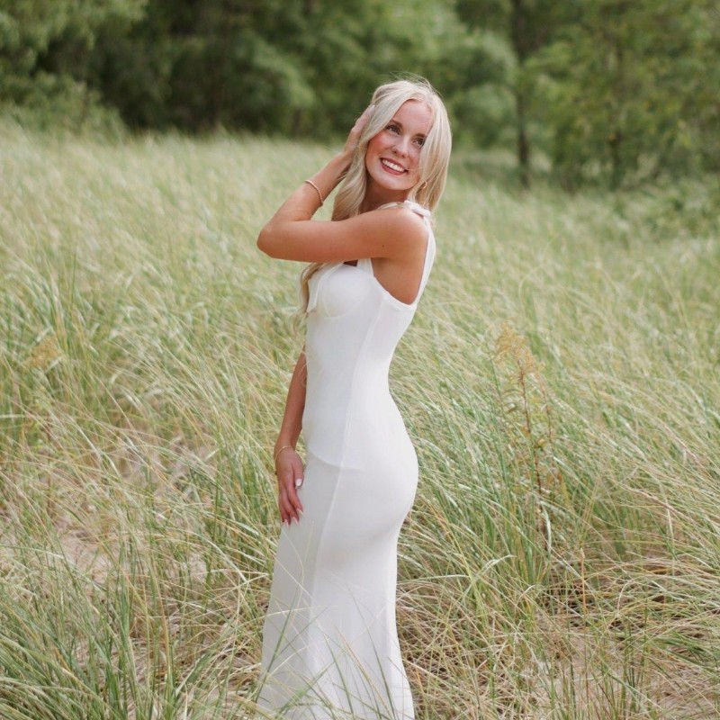 lilly burke (@lillya.burke) | Snapchat Stories, Spotlight & Lenses