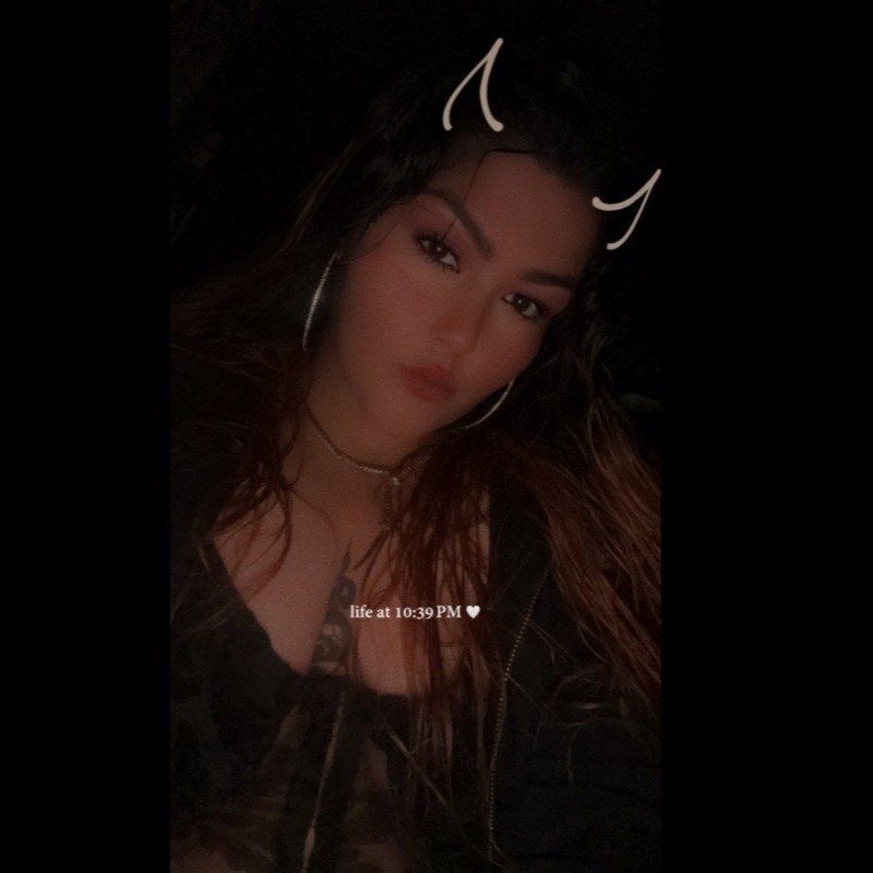 Princess ️👑 (@lilmisprincesa) | Snapchat Stories, Spotlight & Lenses