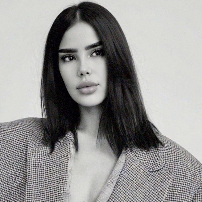 🌟المهره🐎in Paris 🇫🇷📍 (@lily_010155) | Snapchat Stories, Spotlight & Lenses