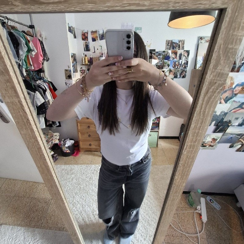 Lily Mai 🐚 (@lily_mai1105) | Snapchat Stories, Spotlight & Lenses