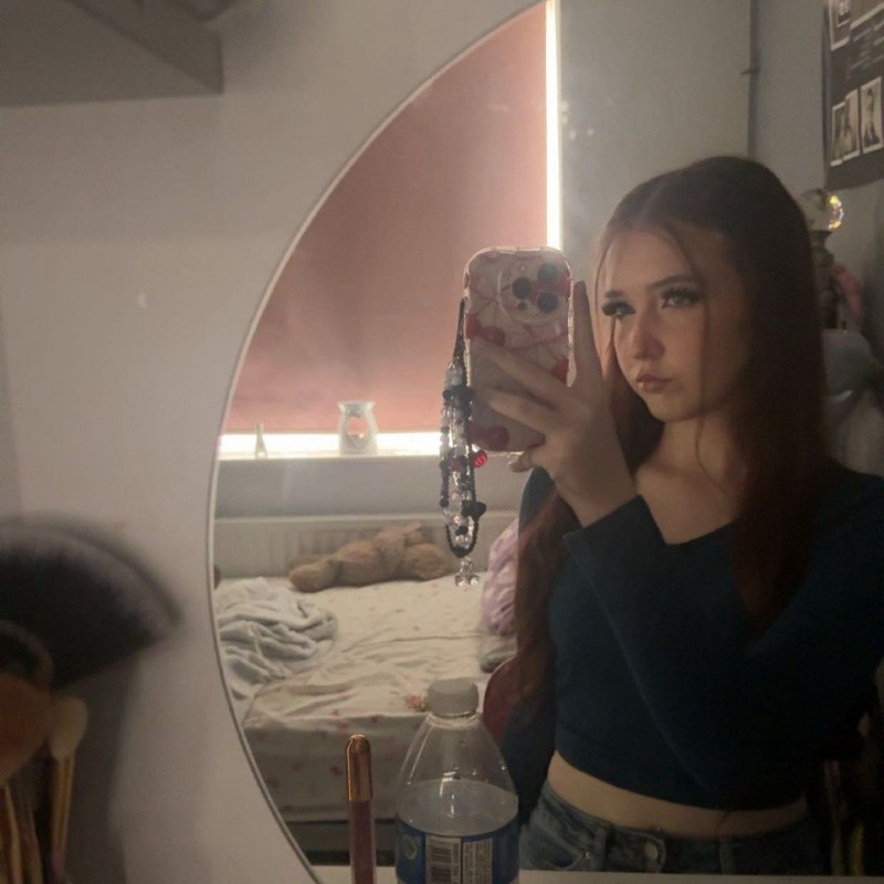 lily grace 🤍 (@lilygrace092) | Snapchat Stories, Spotlight & Lenses