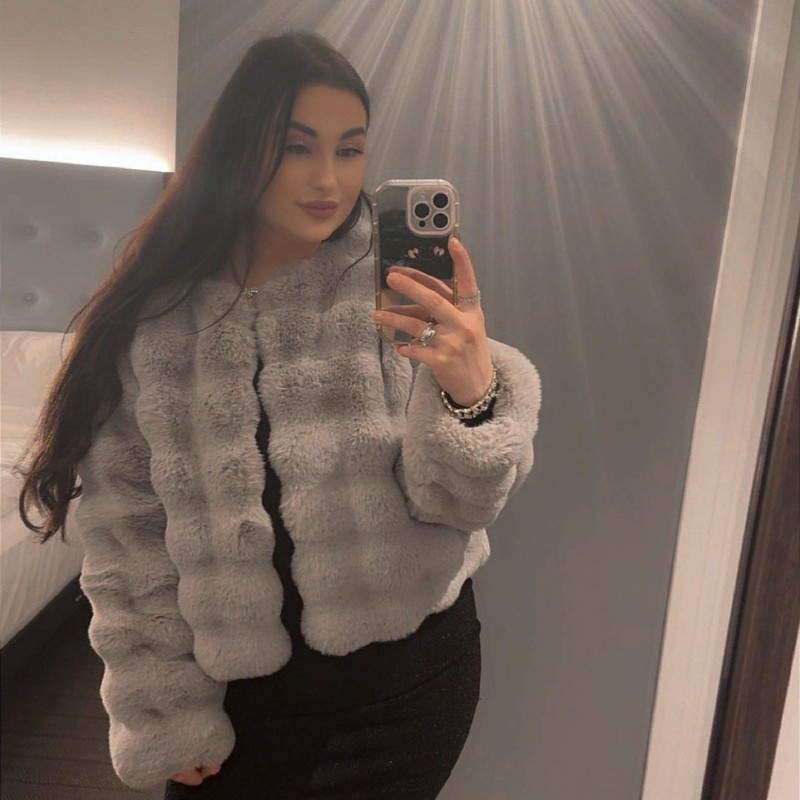 Lisa 🧸 (@lisa4300) | Snapchat Stories, Spotlight & Lenses