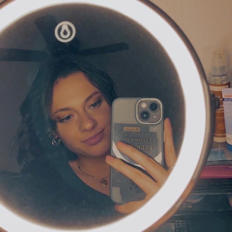 felicity (@lisscotty) | Snapchat Storys, Spotlight und Linsen