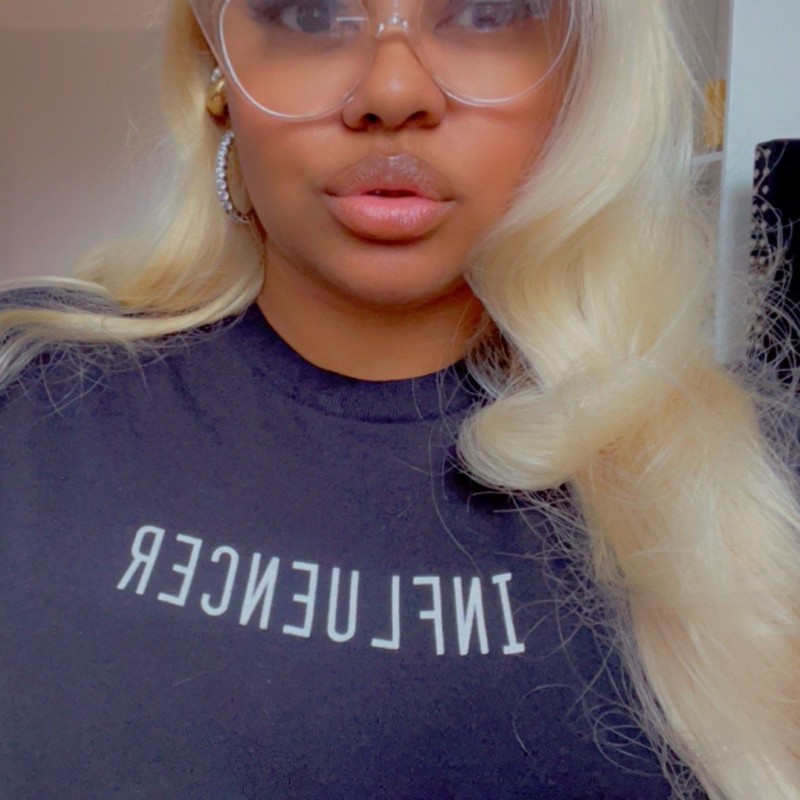 The Influencer 🦋 (@littlebudd_tyy) | Snapchat Stories, Spotlight & Lenses