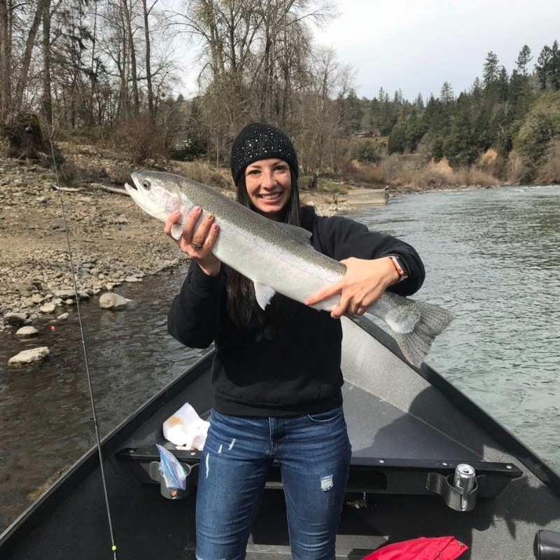 Elizabeth Jimenez (@lizjimenez1990) | Snapchat Stories, Spotlight & Lenses