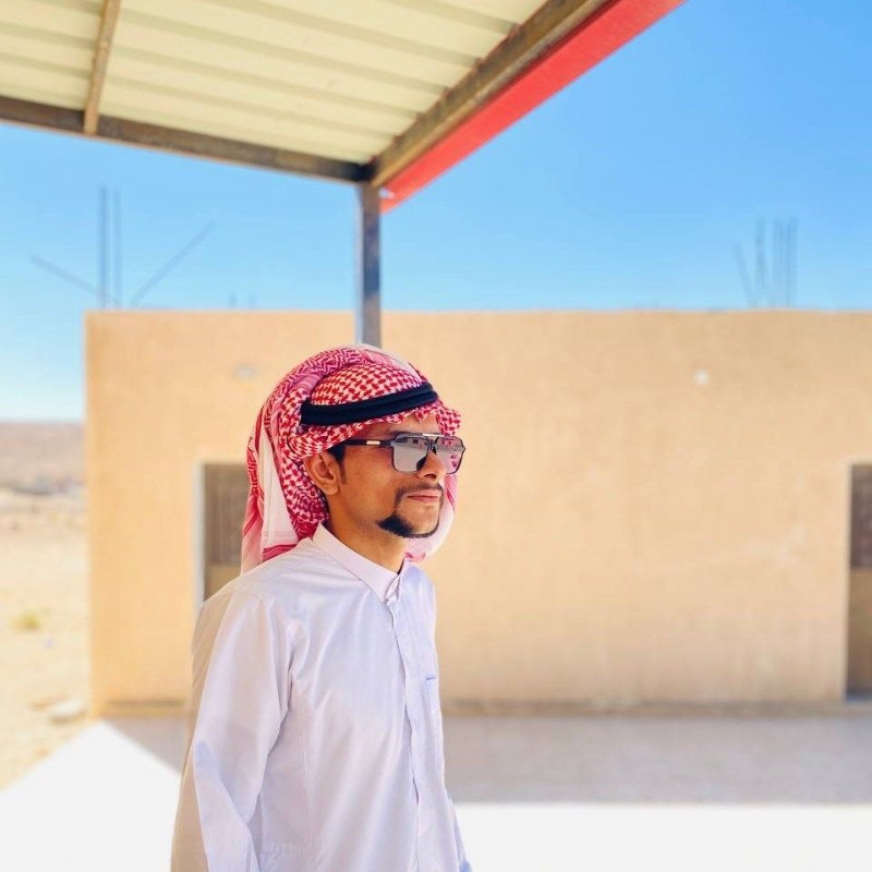 ابو نايف¹¹¹ (@lllv.t) | Snapchat Stories, Spotlight & Lenses