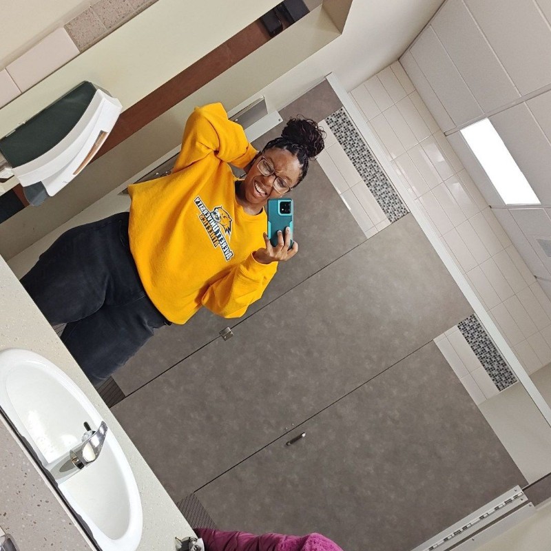 Maleelee223😜 (@lntnc112) | Snapchat Stories, Spotlight & Lenses