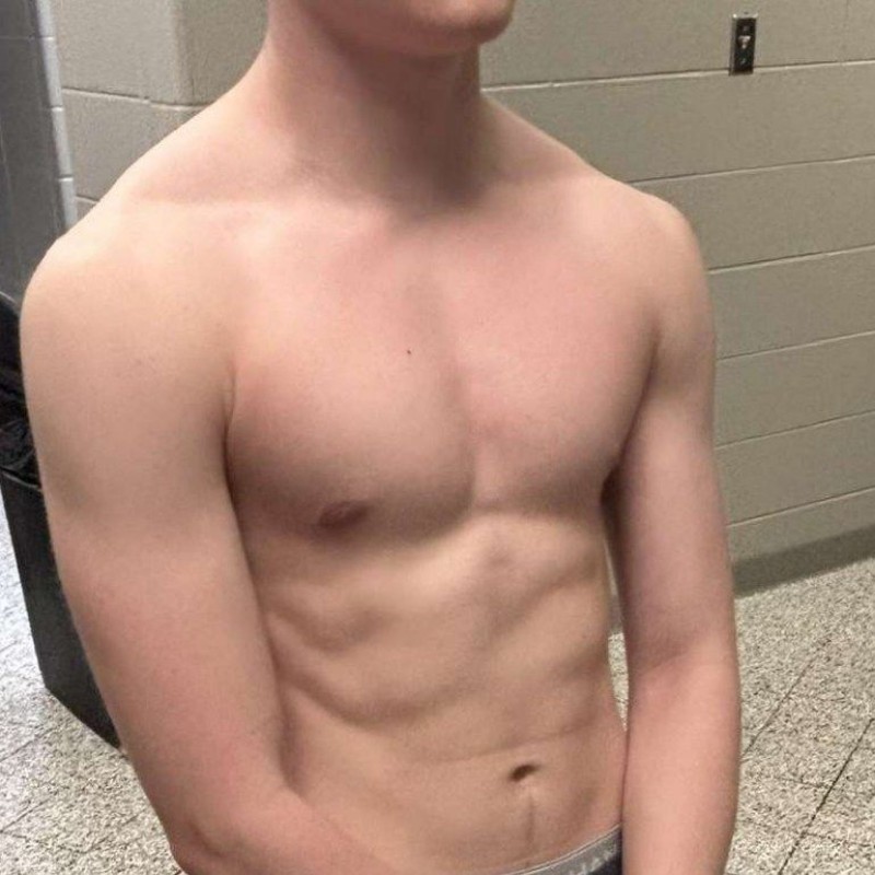 Logan Brown (@loganbrowncool) | Snapchat Stories, Spotlight & Lenses