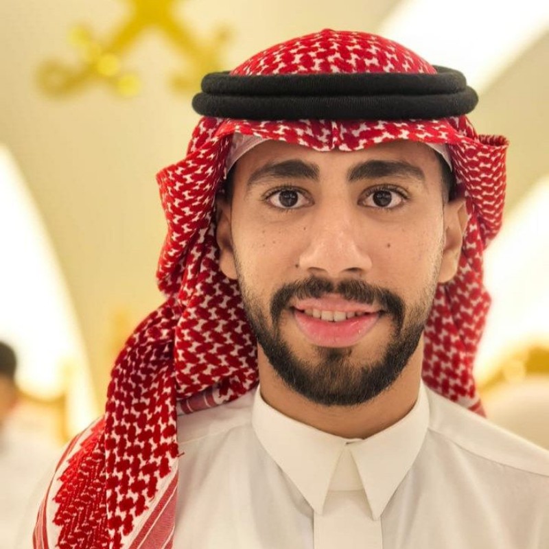 لؤي بن علي 👷🏼‍♂️⛽️ (@looay1997) | Snapchat Stories, Spotlight & Lenses