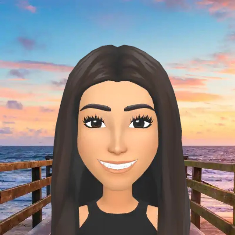 Lori Lundy (@lorillundy) | Snapchat Stories, Spotlight & Lenses