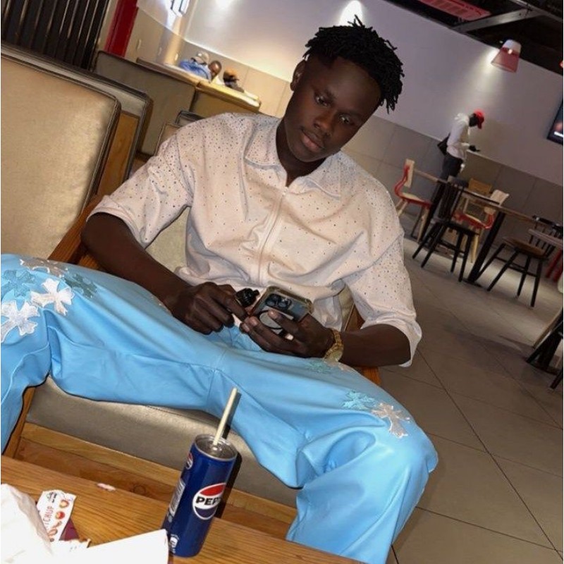 PAPA LOUM (@loum4566) | Snapchat Verhalen, Spotlight en Lenzen
