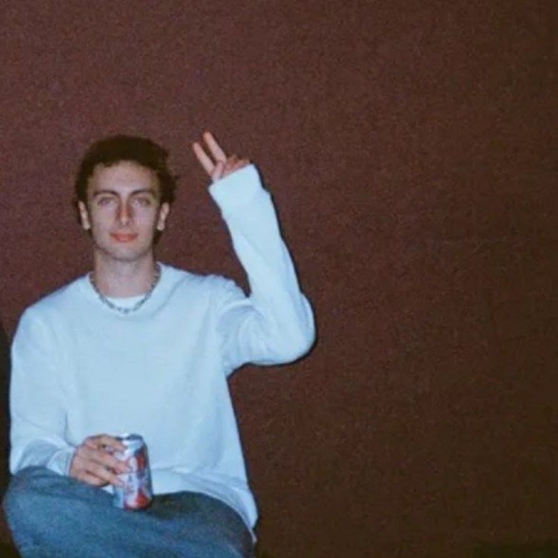 Luc (@lucdoesmusic) | Snapchat Stories, Spotlight & Lenses