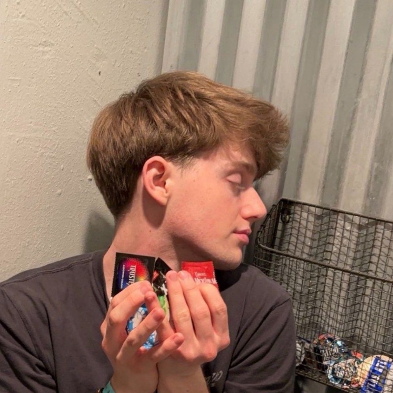 Luke (@lukas.kryst) | Snapchat Stories, Spotlight & Lenses