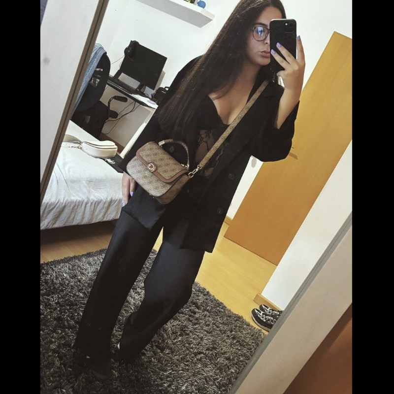 Luna (@luna.pa07) | Snapchat Stories, Spotlight & Lenses