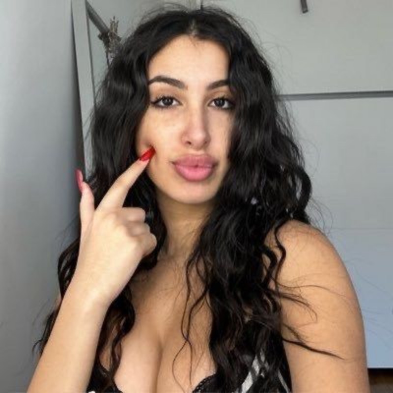 Luxy Capi ️ (@luxycapi24) | Snapchat Stories, Spotlight & Lenses