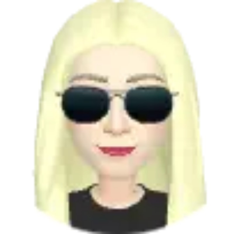 Lynn Sullivan (@lynnsullivan) | Snapchat Stories, Spotlight & Lenses