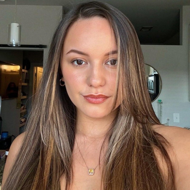 Lyra Bennet (@lyra_bennet) | Snapchat Stories, Spotlight & Lenses