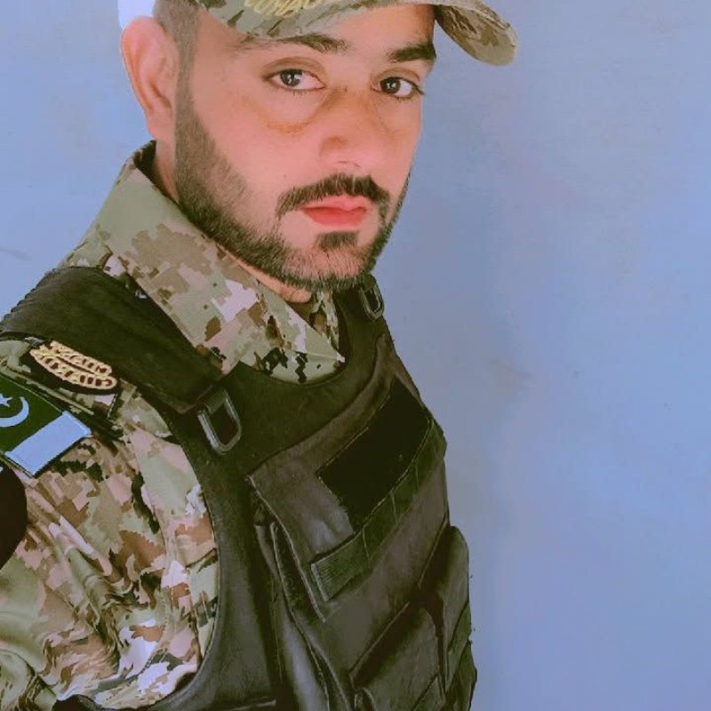 Muhammad Asif (@m_asif241711) | Snapchat-Stories, Spotlight och linser