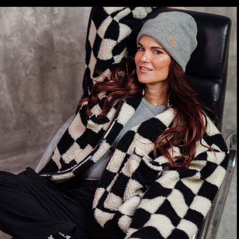 Amy Dumas/LITA (@machetegirl) | Snapchat Stories, Spotlight & Lenses