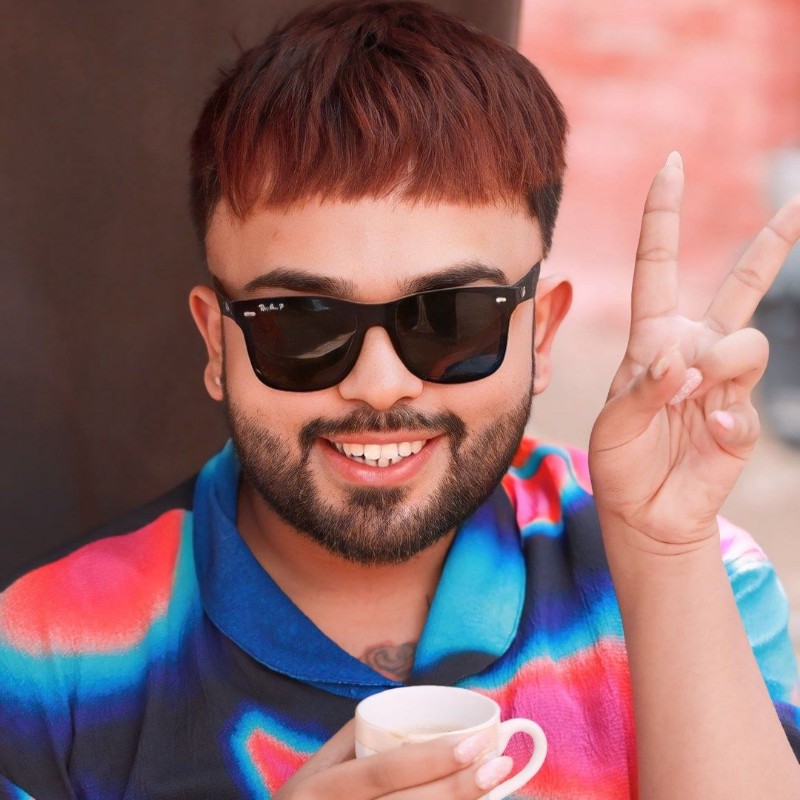 MadSandhu (@mad.sandhu) | Snapchat Stories, Spotlight & Lenses