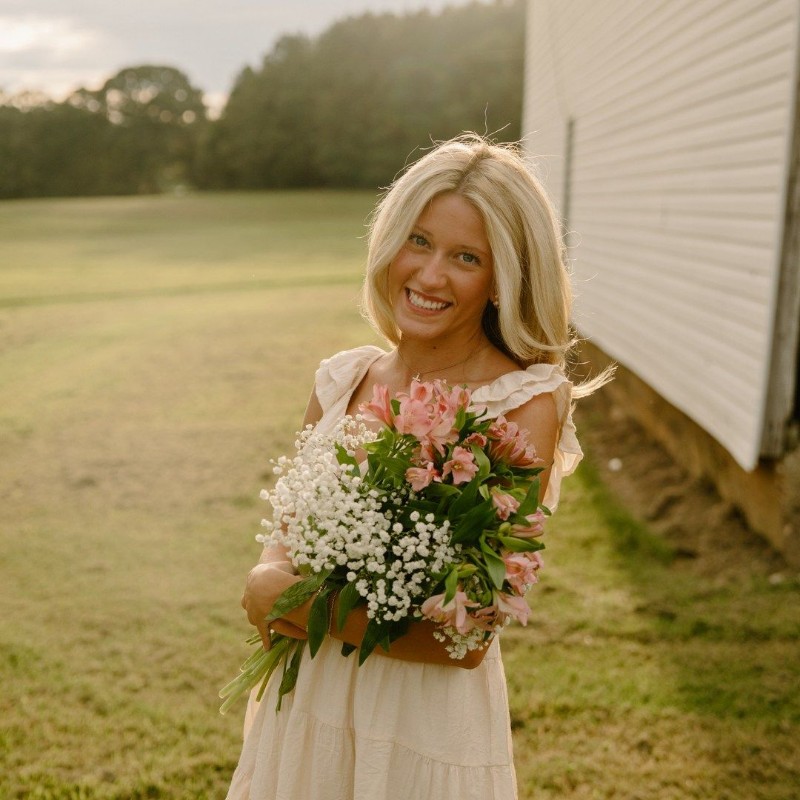 maddie bumgarner (@maddieb083) | Snapchat Stories, Spotlight & Lenses