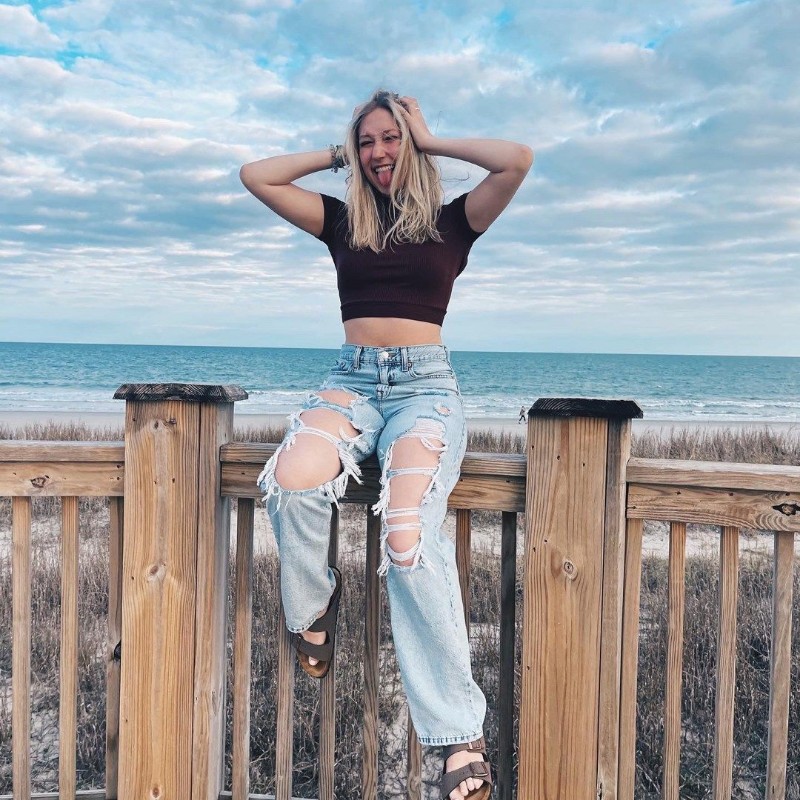 Madelynn Wetherald (@maddiegrace214) | Snapchat Stories, Spotlight & Lenses