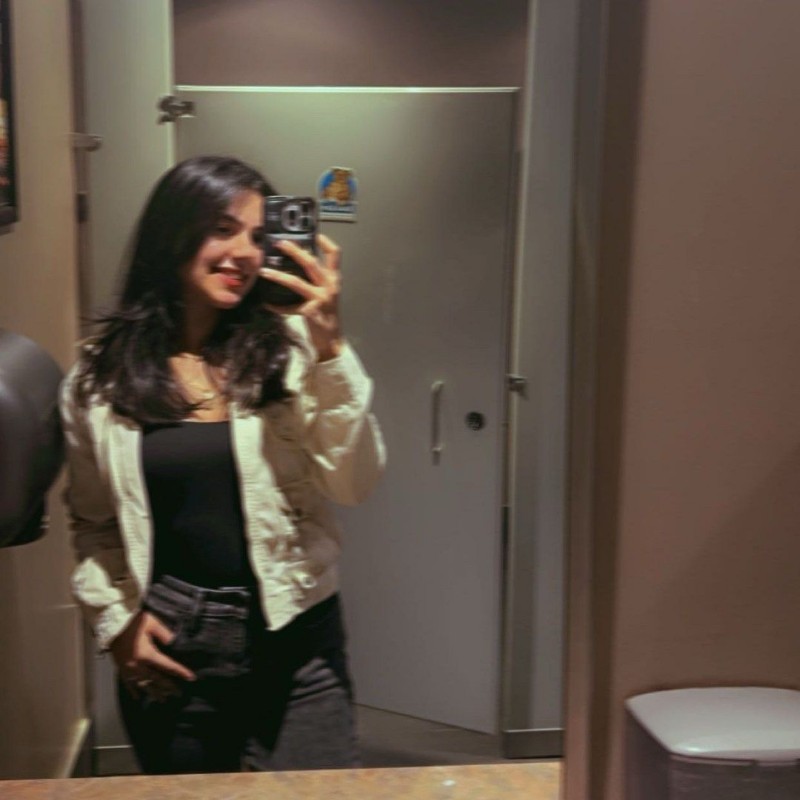 Mehak Kapoor (@maddy-kapoor) | Snapchat Stories, Spotlight & Lenses