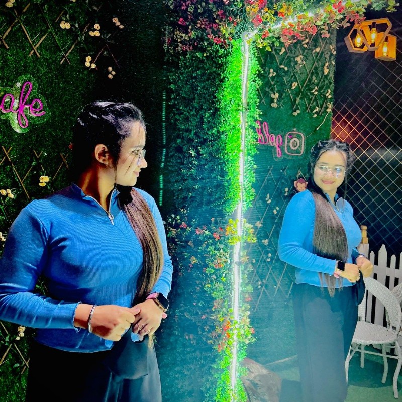 Madhu Balhara (@madhu_balha2021) | Snapchat Stories, Spotlight & Lenses