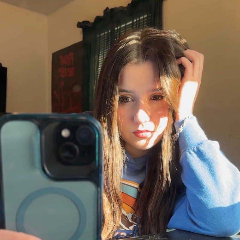 Madi Correll (@madicorrell13) | Snapchat Stories, Spotlight & Lenses