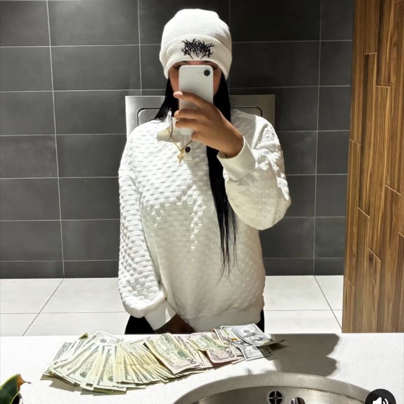 Madi (@madismusic) | Snapchat Stories, Spotlight & Lenses