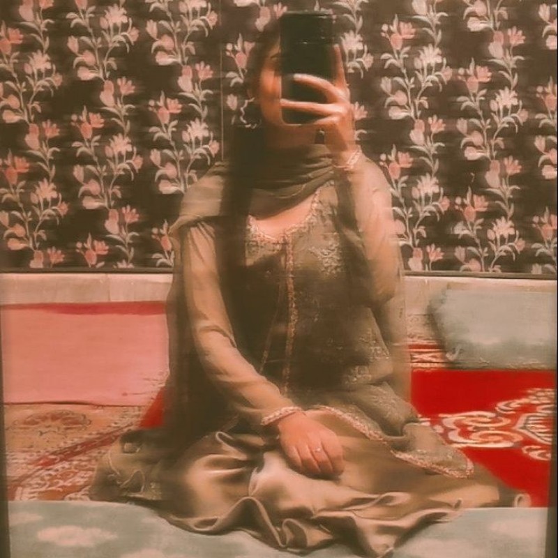 Maham Baloch (@mahabaloch215) | Snapchat Stories, Spotlight & Lenses