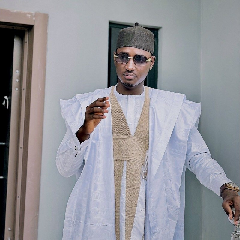 M(@maheed_abdul) | สตอรี่ Snapchat ตลอดจน Spotlight และเลนส์