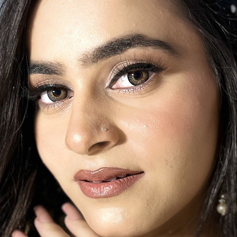 Arshi Makeup Studio (@makeup_stdio25) | Snapchat Stories, Spotlight & Lenses