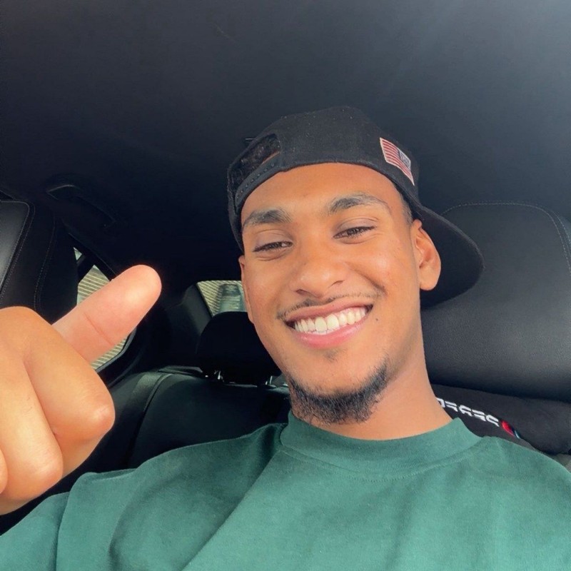 Malik Moirene 💯 (@malik.vdb) | Snapchat Stories, Spotlight & Lenses