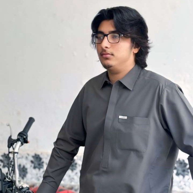 Malik Aamir (@malik_aamir010) | Snapchat Stories, Spotlight & Lenses