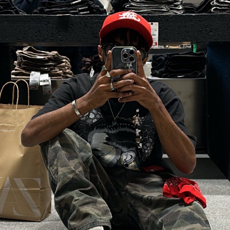 ᴍᴀɴs¹¹ (@man_sur2) | Snapchat Stories, Spotlight & Lenses