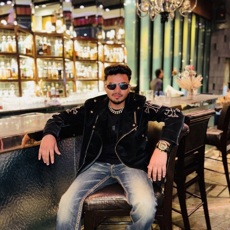 Manik Aggarwal (@manikaggarwal2) | Snapchat Stories, Spotlight & Lenses