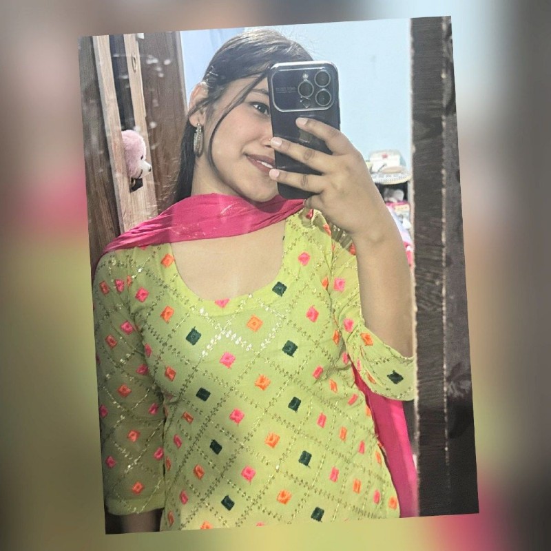 ️‍🩹 (@manisha-bartwal) | Snapchat Stories, Spotlight & Lenses