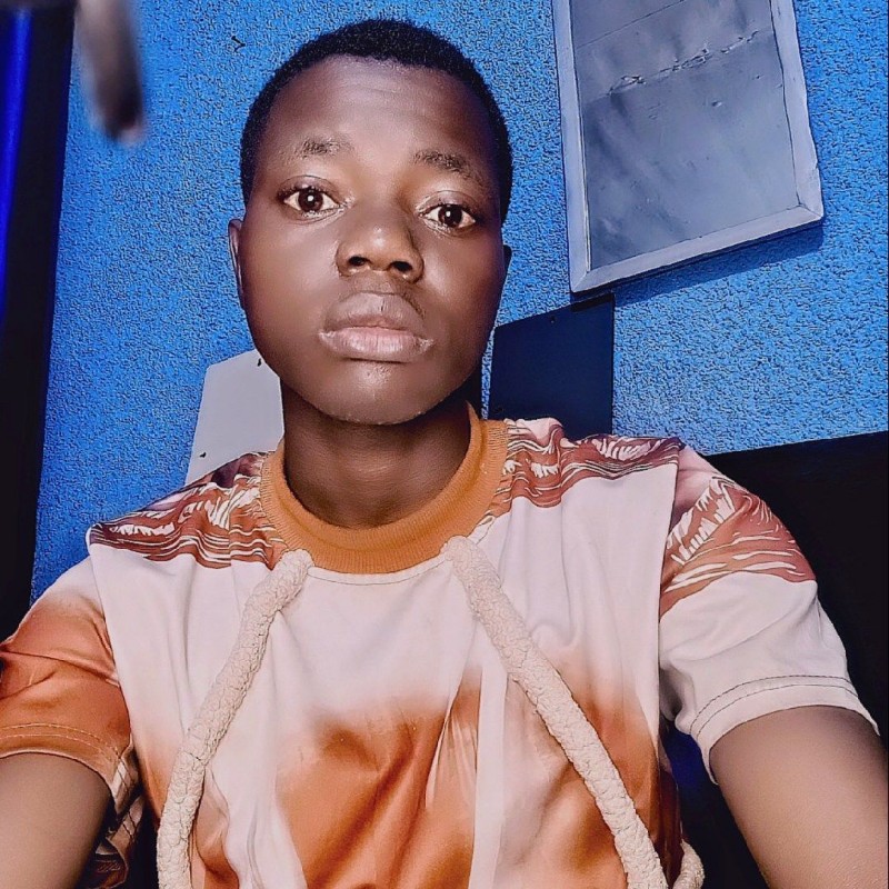 Mark Nsubuga (@mark_nsubuga22) | Snapchat Stories, Spotlight & Lenses