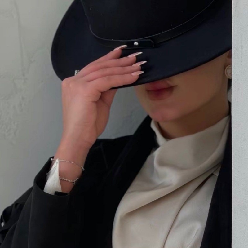 Interior. Designer👷🏻‍♀️By Maryam (@maroosha-meme) | Snapchat Stories, Spotlight & Lenses