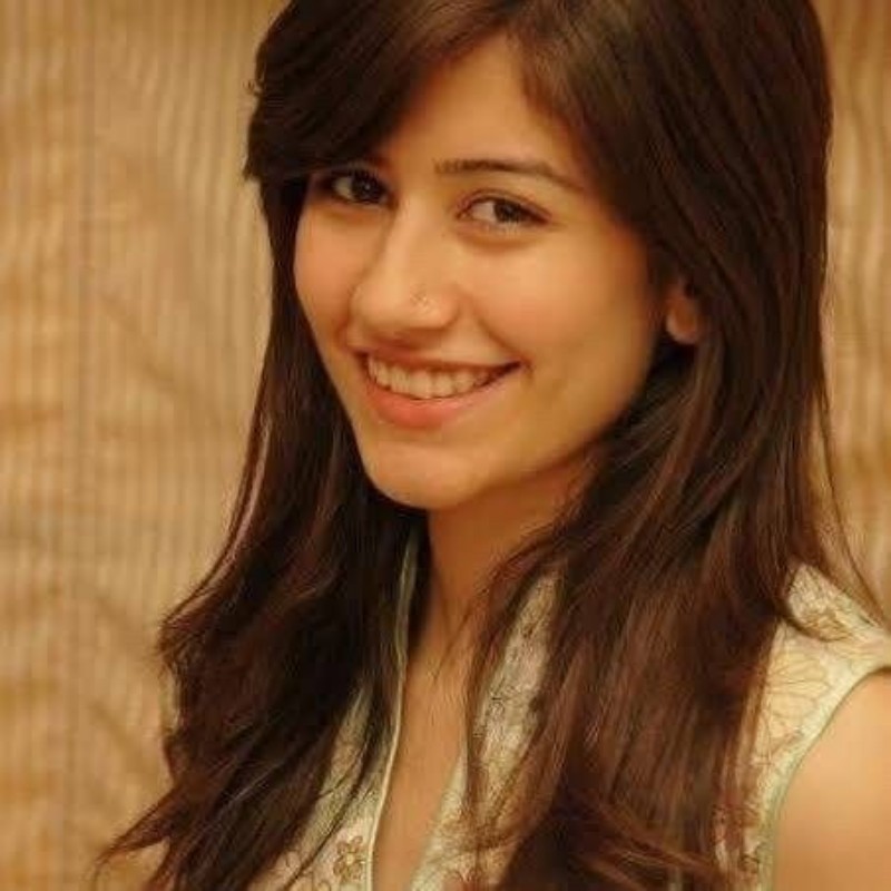 Maryam Malik (MARIO) (@maryammalik2862) | Snapchat Stories, Spotlight & Lenses