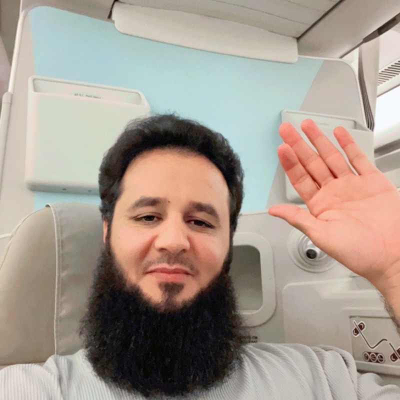 مشعل الشطي (@mashel_alshatti) | Snapchat Stories, Spotlight & Lenses